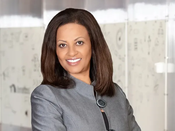 She Leads: Overcoming Obstacles, Achieving Success - Discover Fox